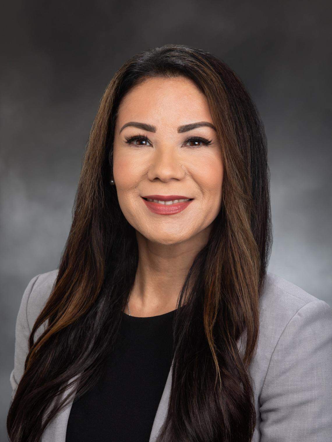 2 school board leaders file to run for higher elected office in Tri-Cities