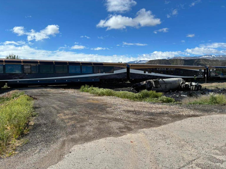 Canyon Spirit train hits semi-tanker, spilling 6K gallons of oil near Rifle