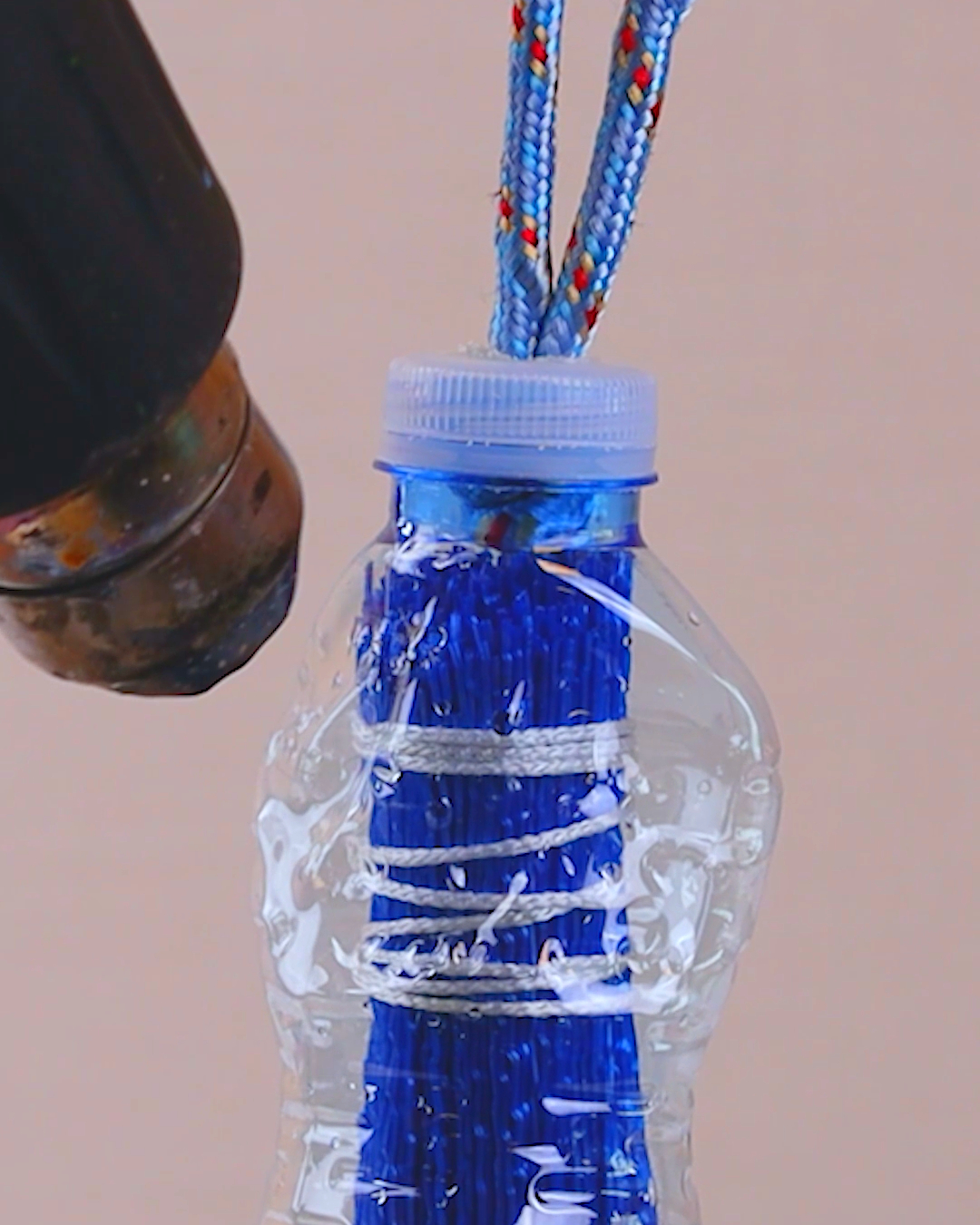 Hanging hack that actually works