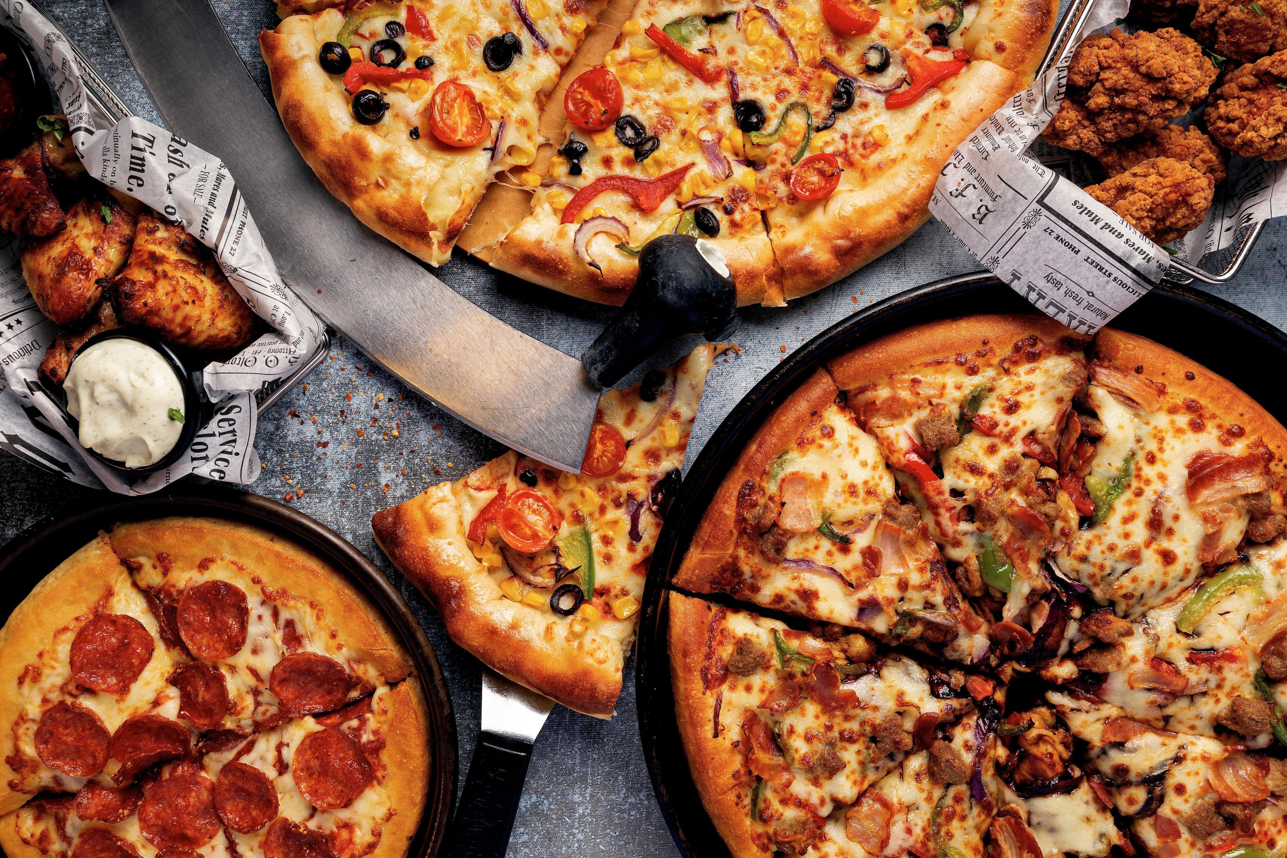 Pizza Hut resurrects beloved 90s pizza promo — and nostalgic ...