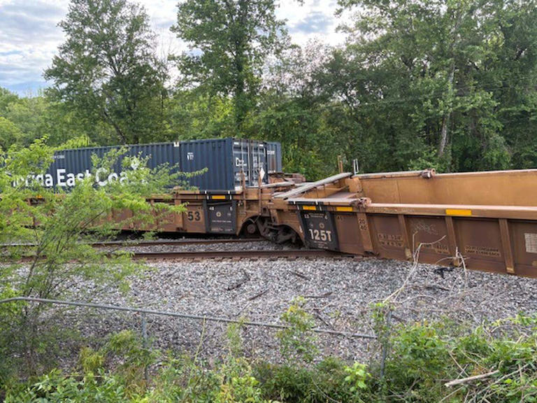 Florida man driving tractor-trailer causes train derailment in Monroe ...