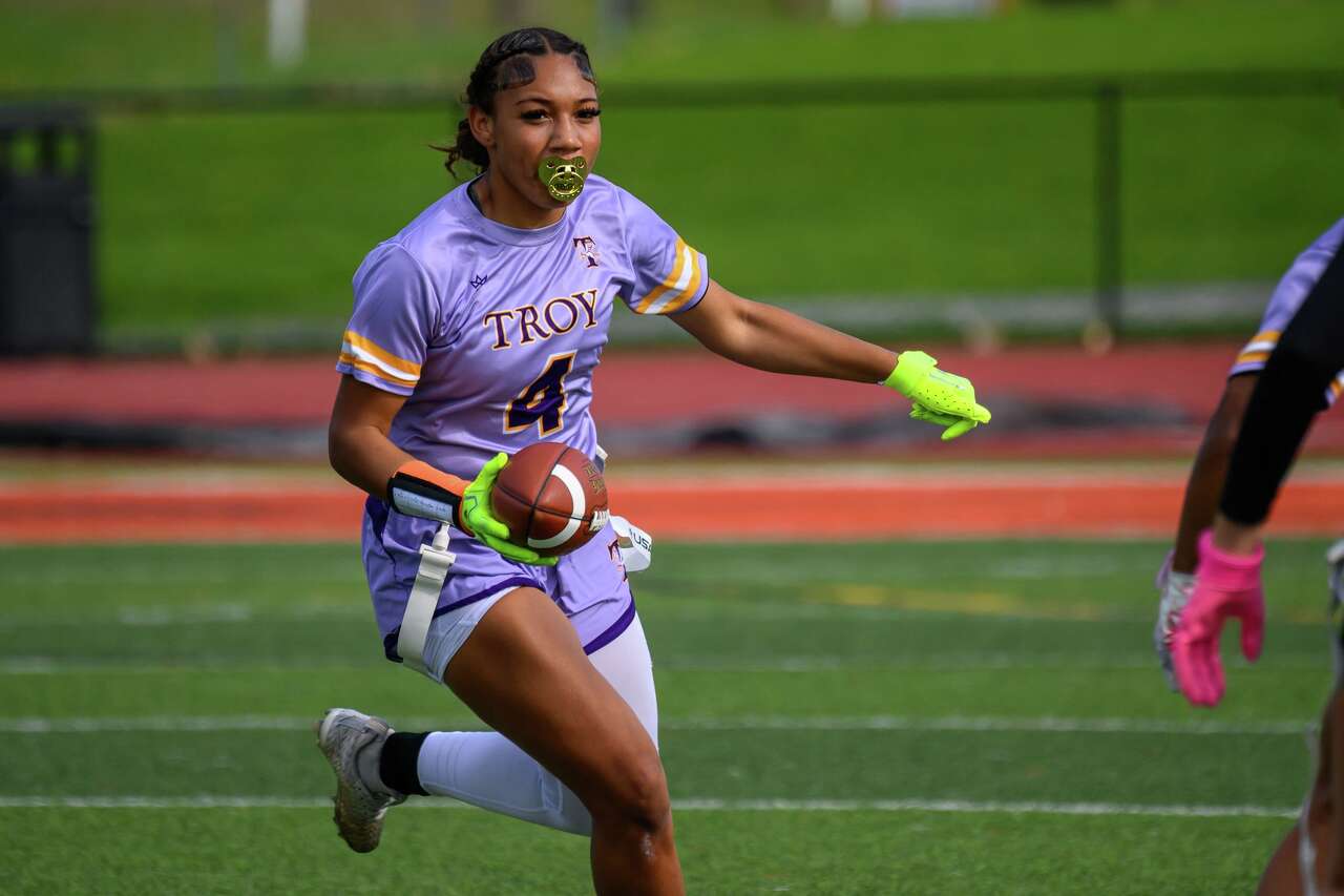 7 emerging stars to know as Section 2 flag football playoffs approach