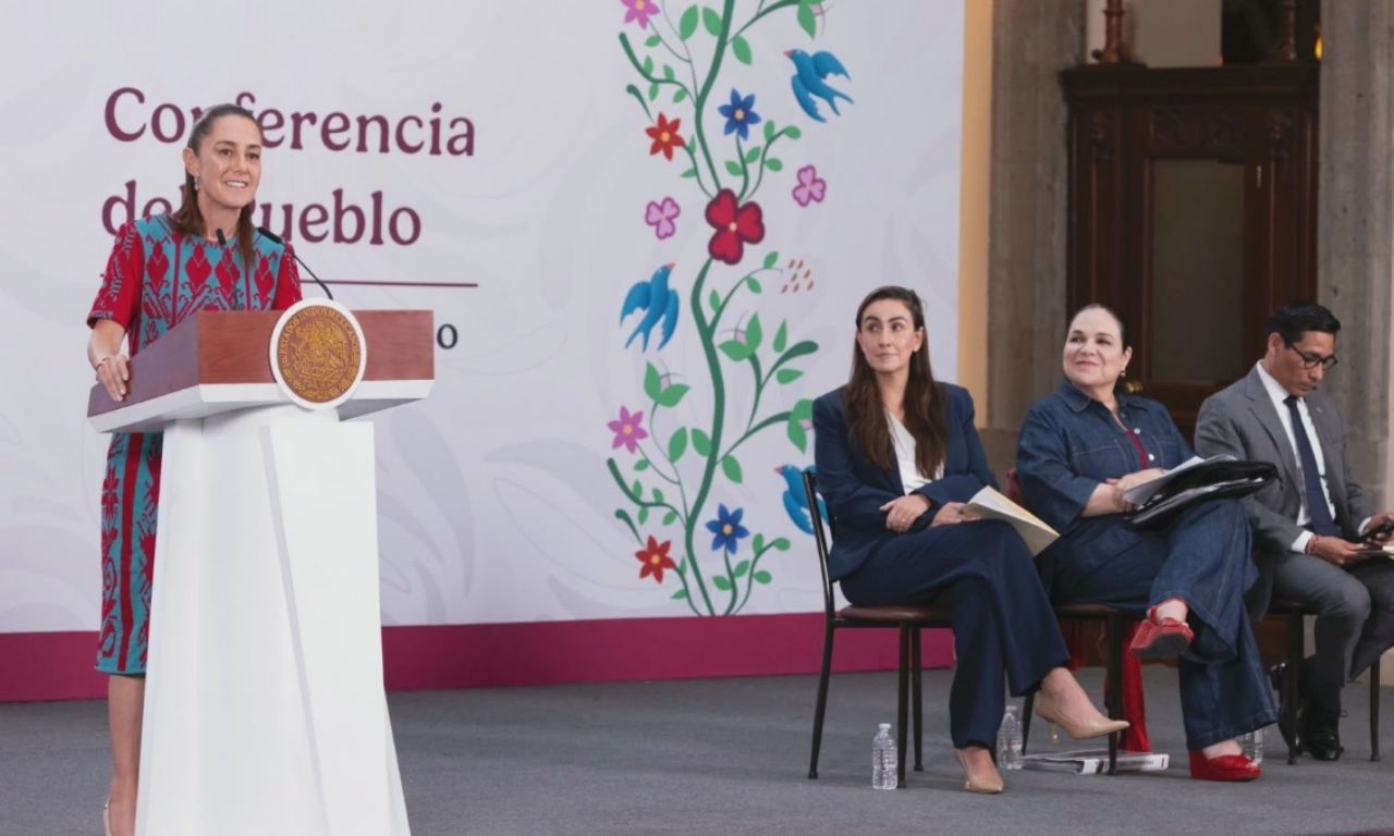 Claudia Sheinbaum lanza 'Volver a crecer' para reestructurar más de 69 ...