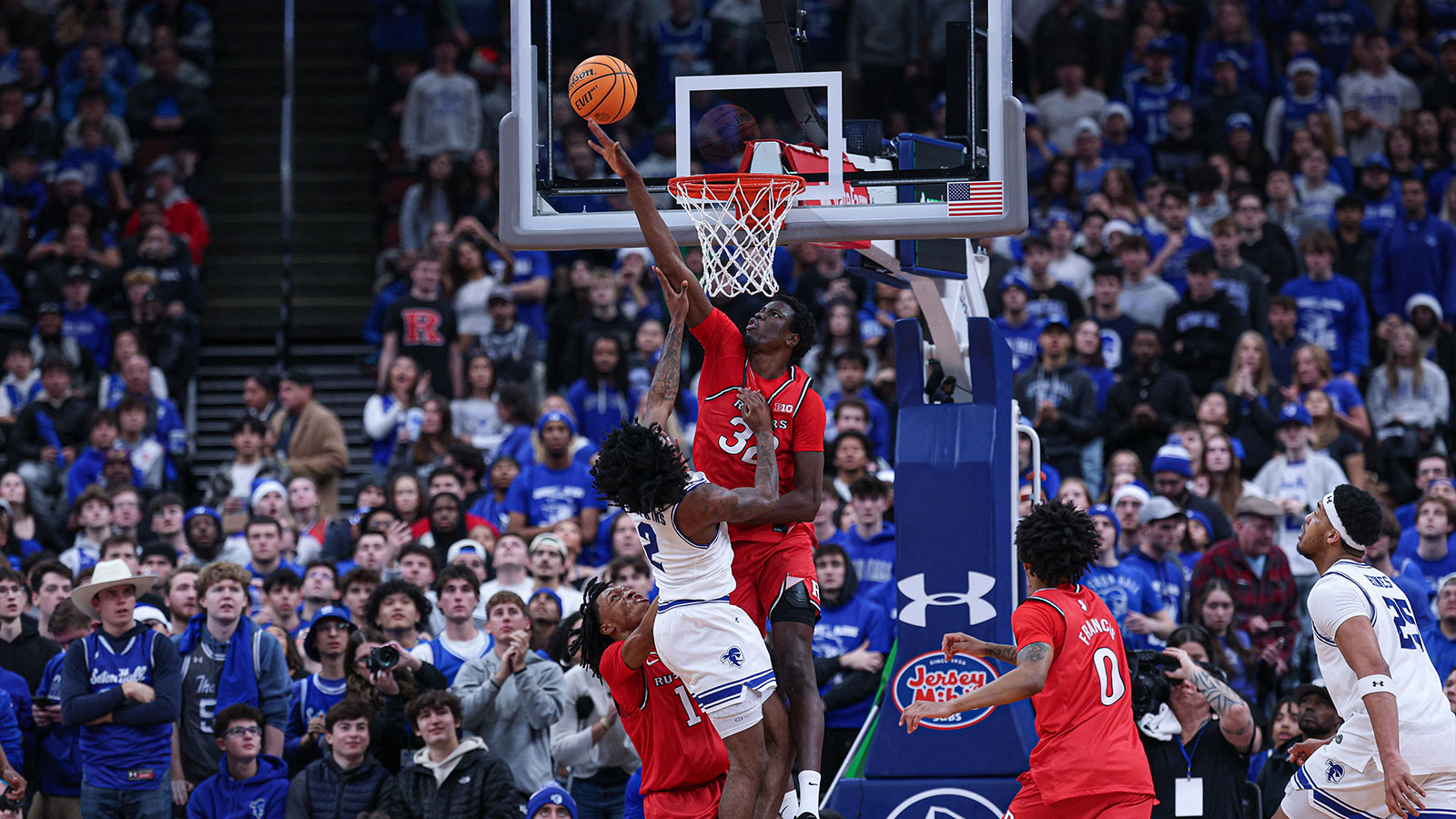 Fresno State lands Rutgers center from transfer portal