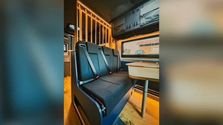 Algovia Escape 2026: una camper de 5,40 metros muy bien aprovechada