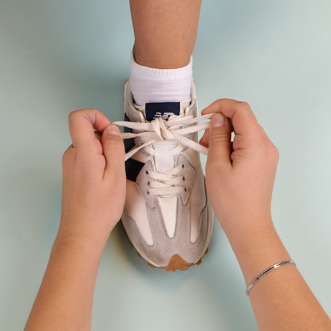 Cómo atar los cordones de tus zapatos a la perfección cada vez👟