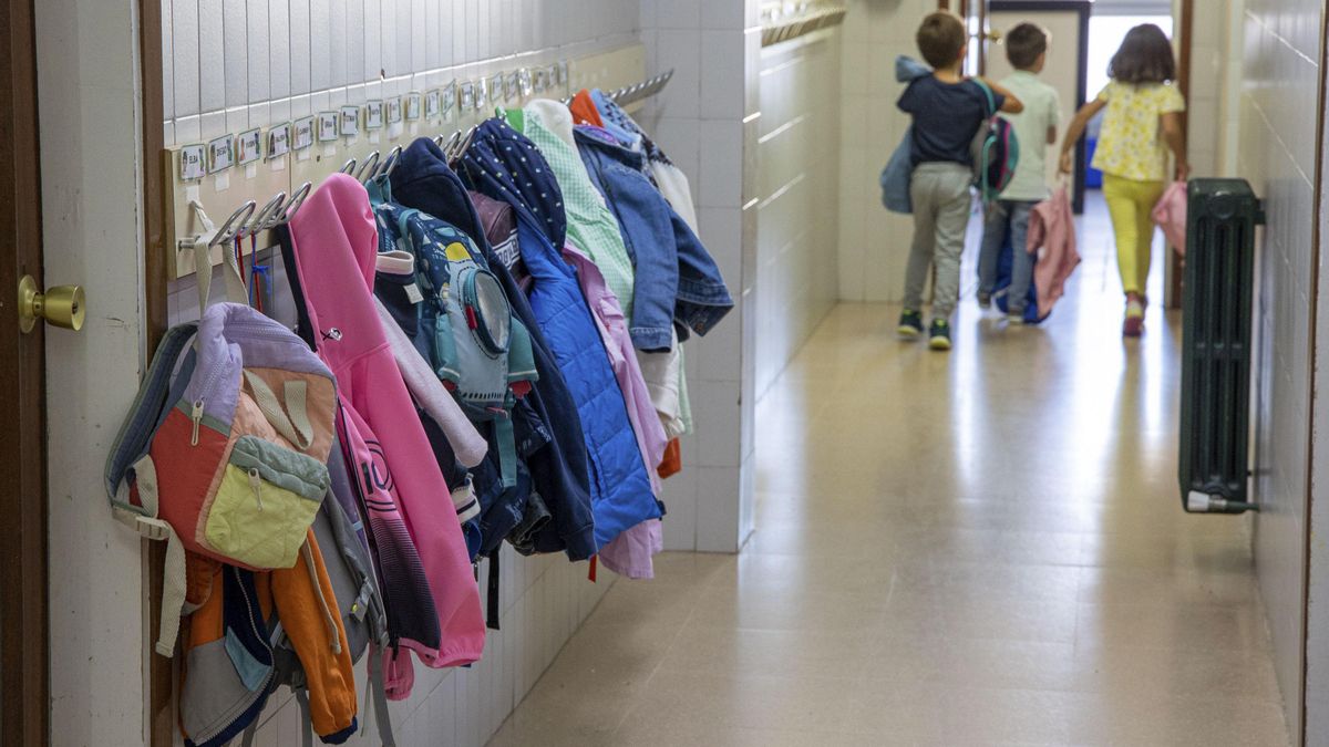 Huelga de educación infantil en Extremadura: la Junta impone servicios ...