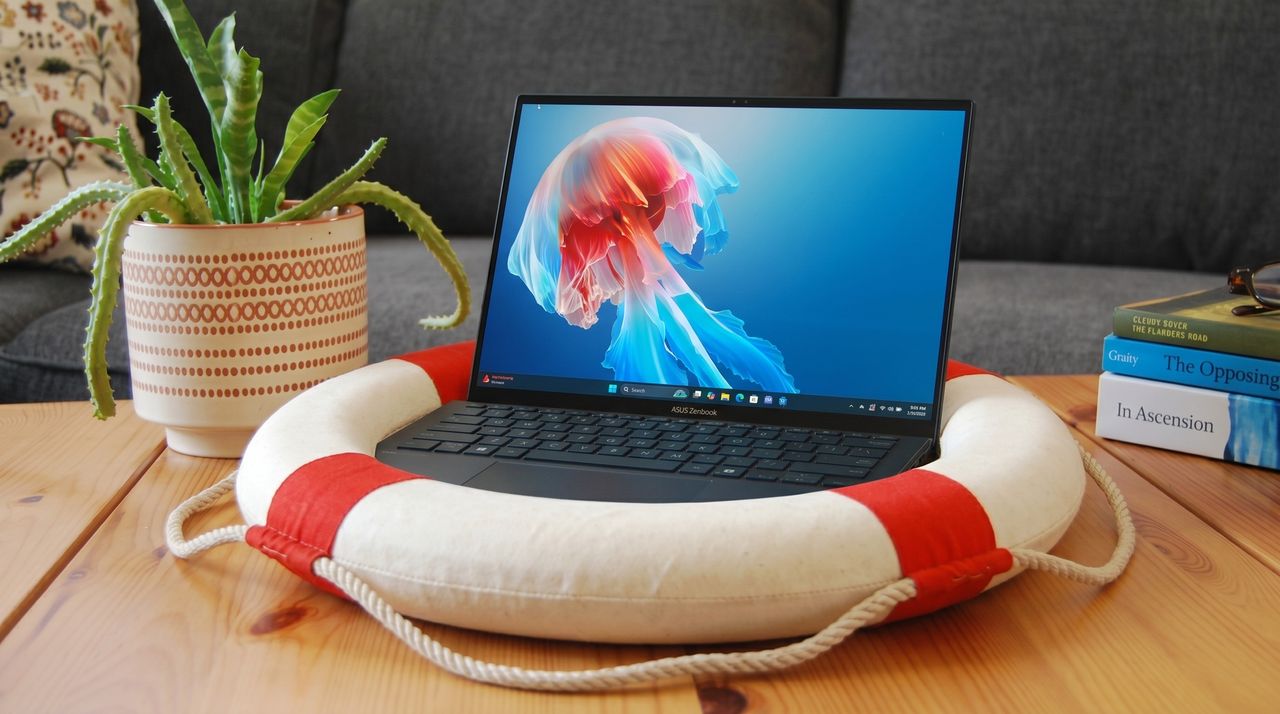 How Microsoft's point-in-time restore differs from classic system restore