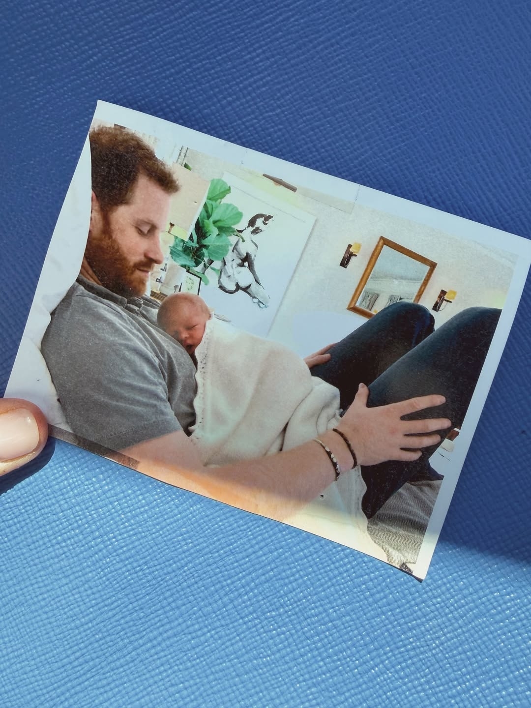 Meghan đăng ảnh hiếm của Archie nhân sinh nhật 7 tuổi