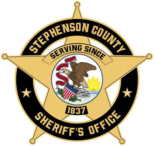 Driver dies after rollover crash in Stephenson County