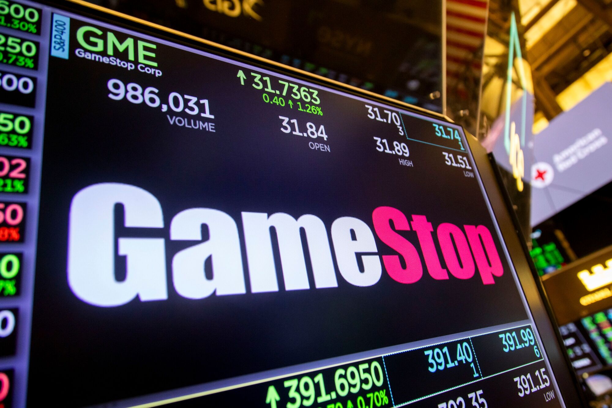 GameStop CEO says eBay shut account after funding stunt
