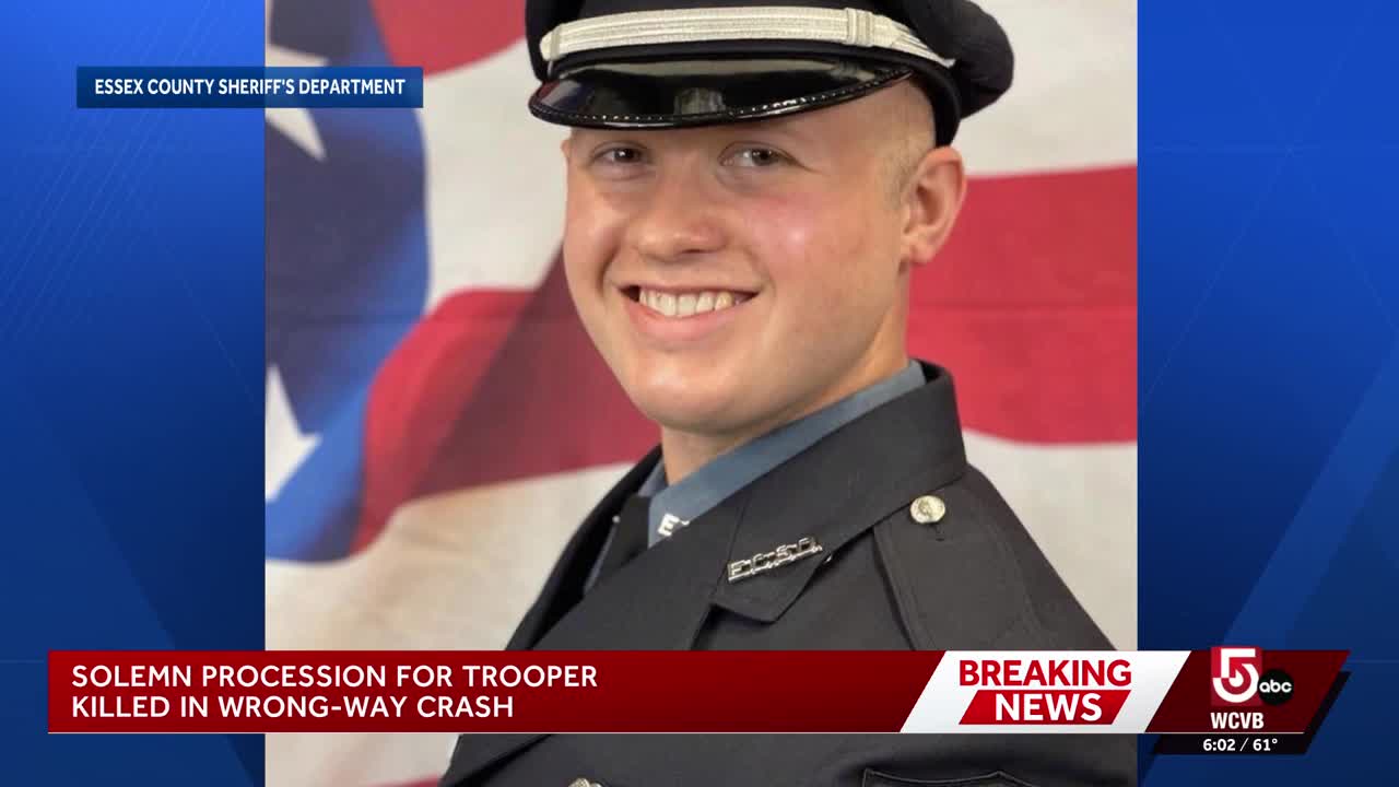 Solemn procession carries trooper from hospital to OCME after deadly crash