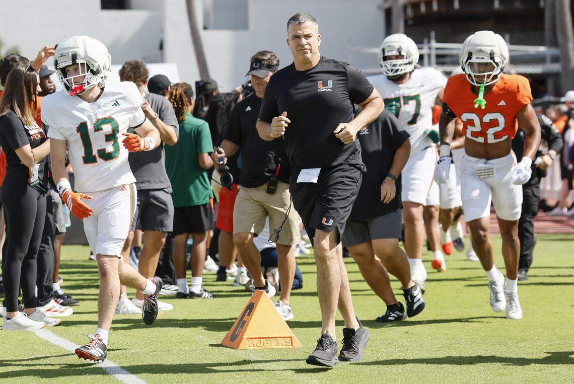 Two Hurricanes assistant coaches reportedly getting promotions ahead of ...