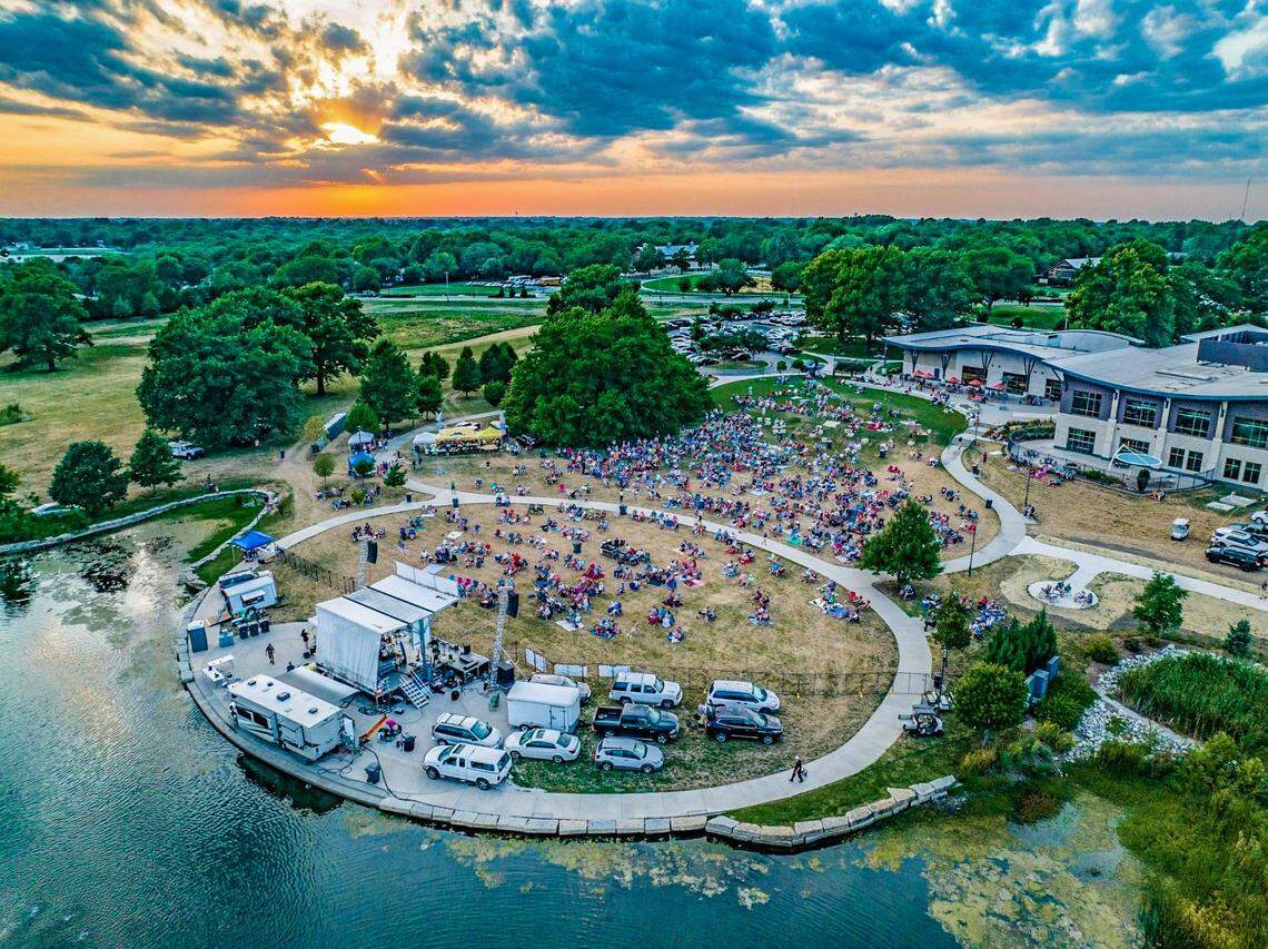 Need no-cost summer fun? See 9 free outdoor shows around Kansas City