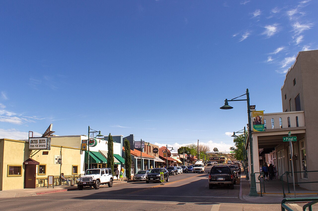 One small Arizona town has ancient ruins, a wine trail, and a canyon ...