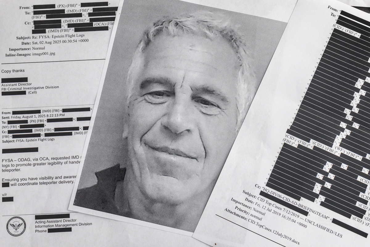 Último mensaje de Epstein: juez de NY publica nota de suicidio del ...