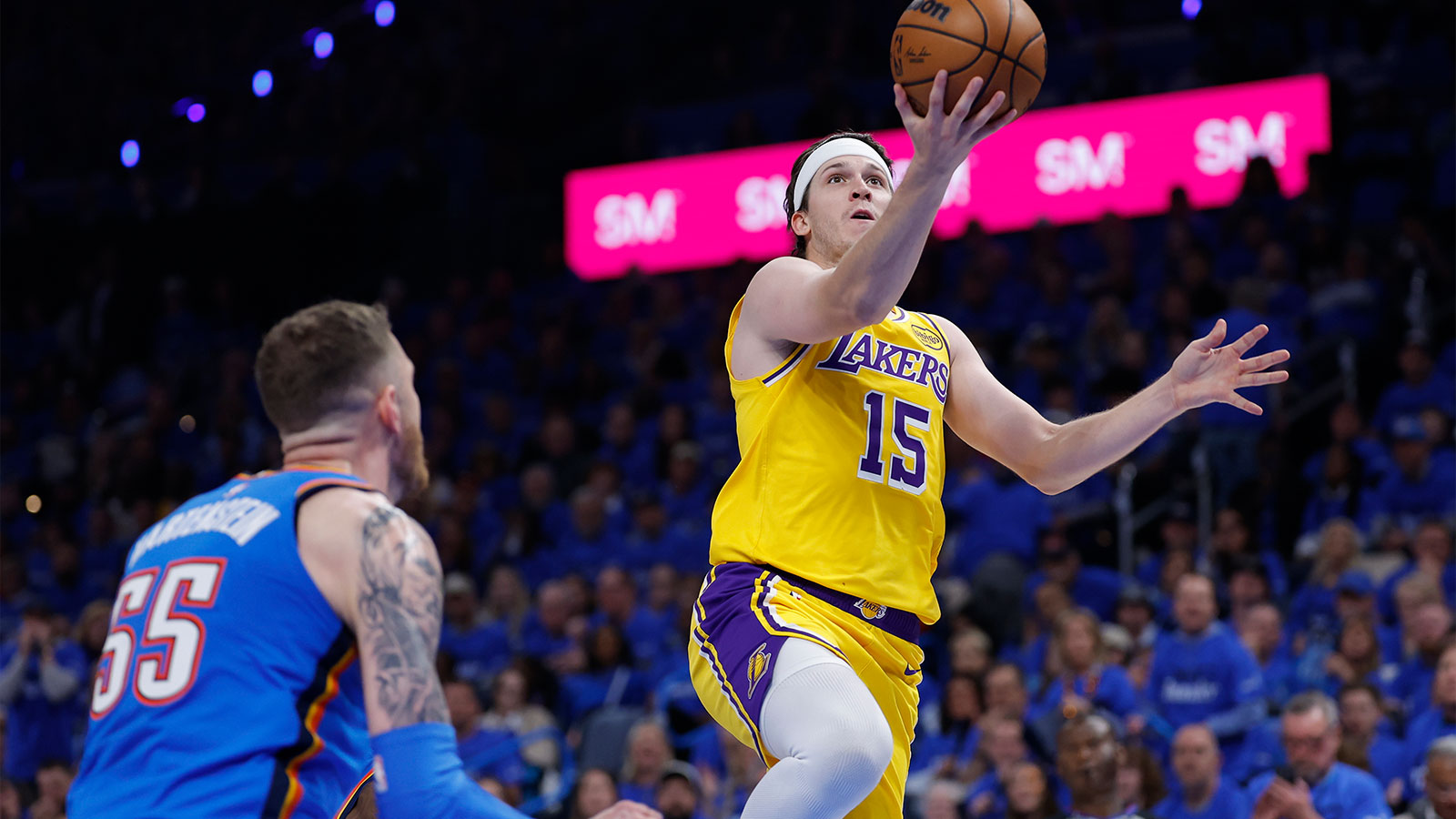 Lakers’ Austin Reaves hit with brutal Stone Cold meme after ...
