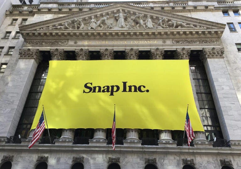 Snap stock is rising ahead of its Q1 earnings