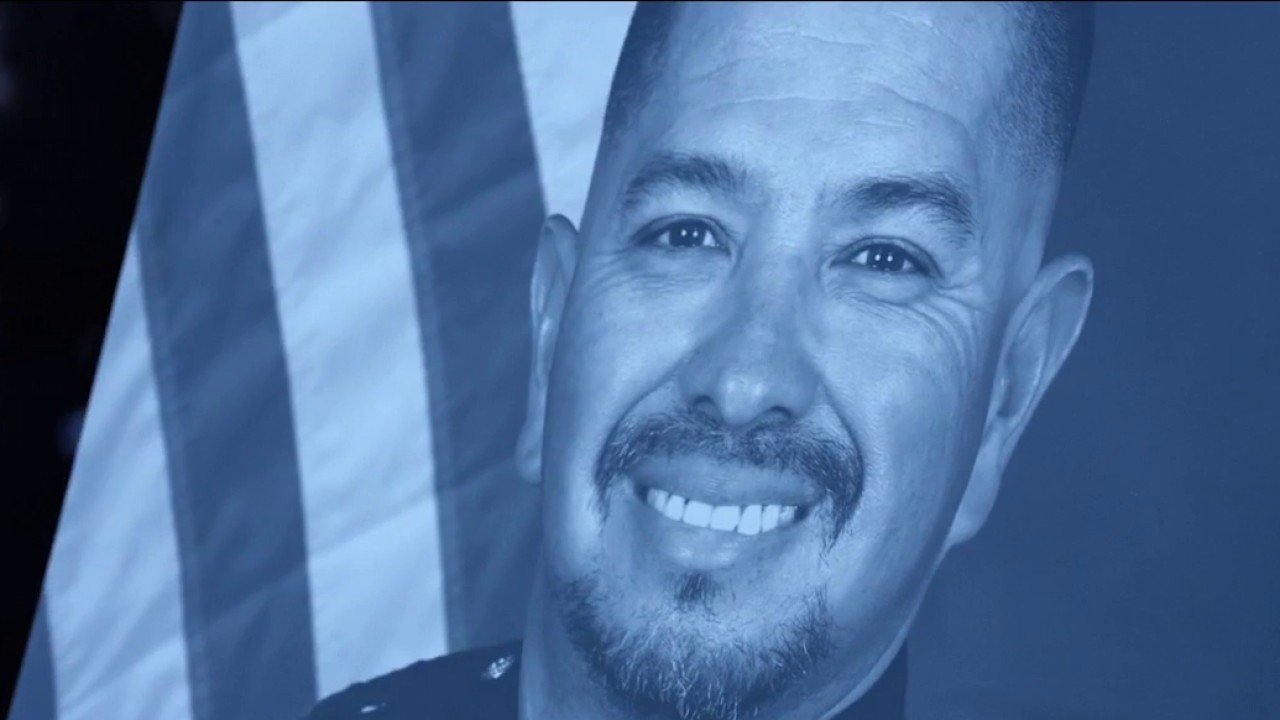 Apache Junction police remember fallen officer