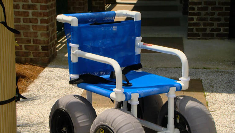 Nonprofit donates new beach wheelchair, beach mats to Pawleys Island