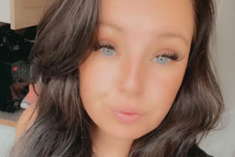 Tragedy after mum drowned waiting for paramedics after head became ...