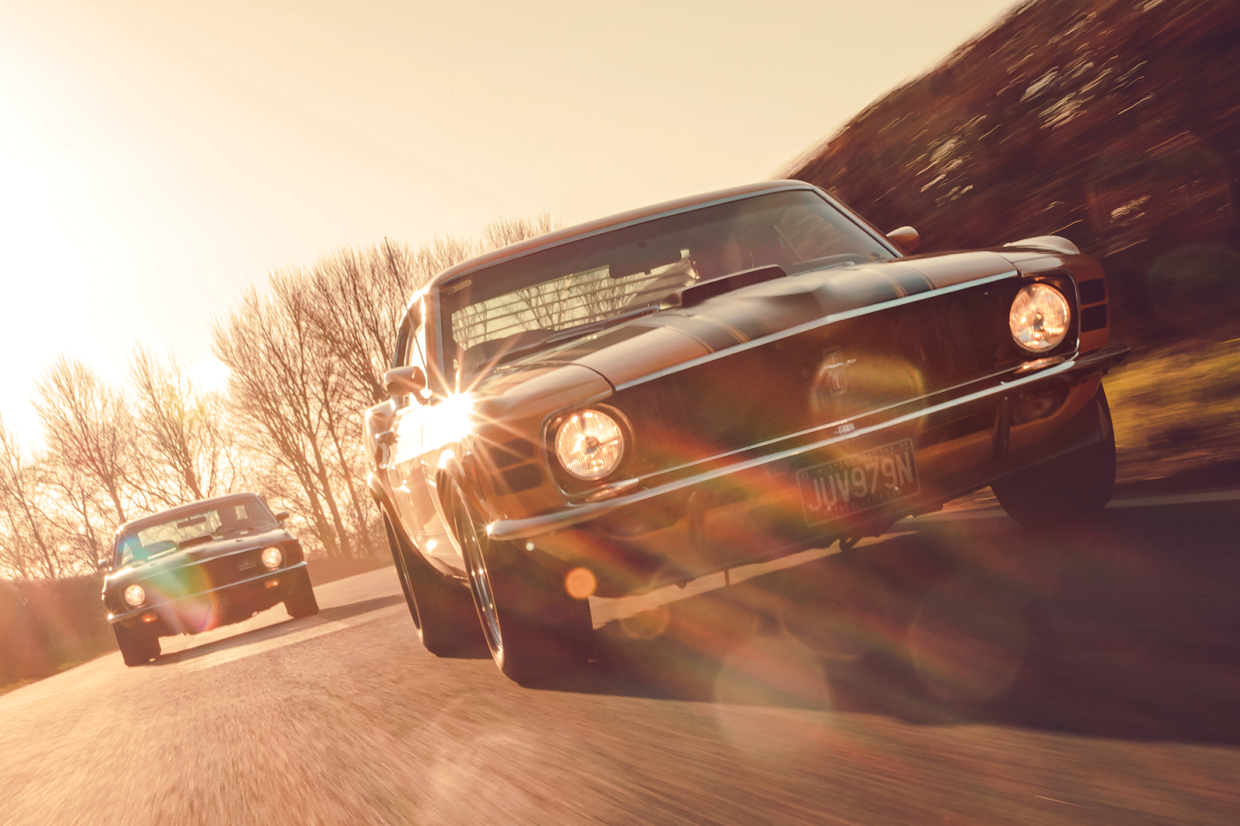 Ford Mustang Boss 302 vs Mach 1: Two-trick ponies