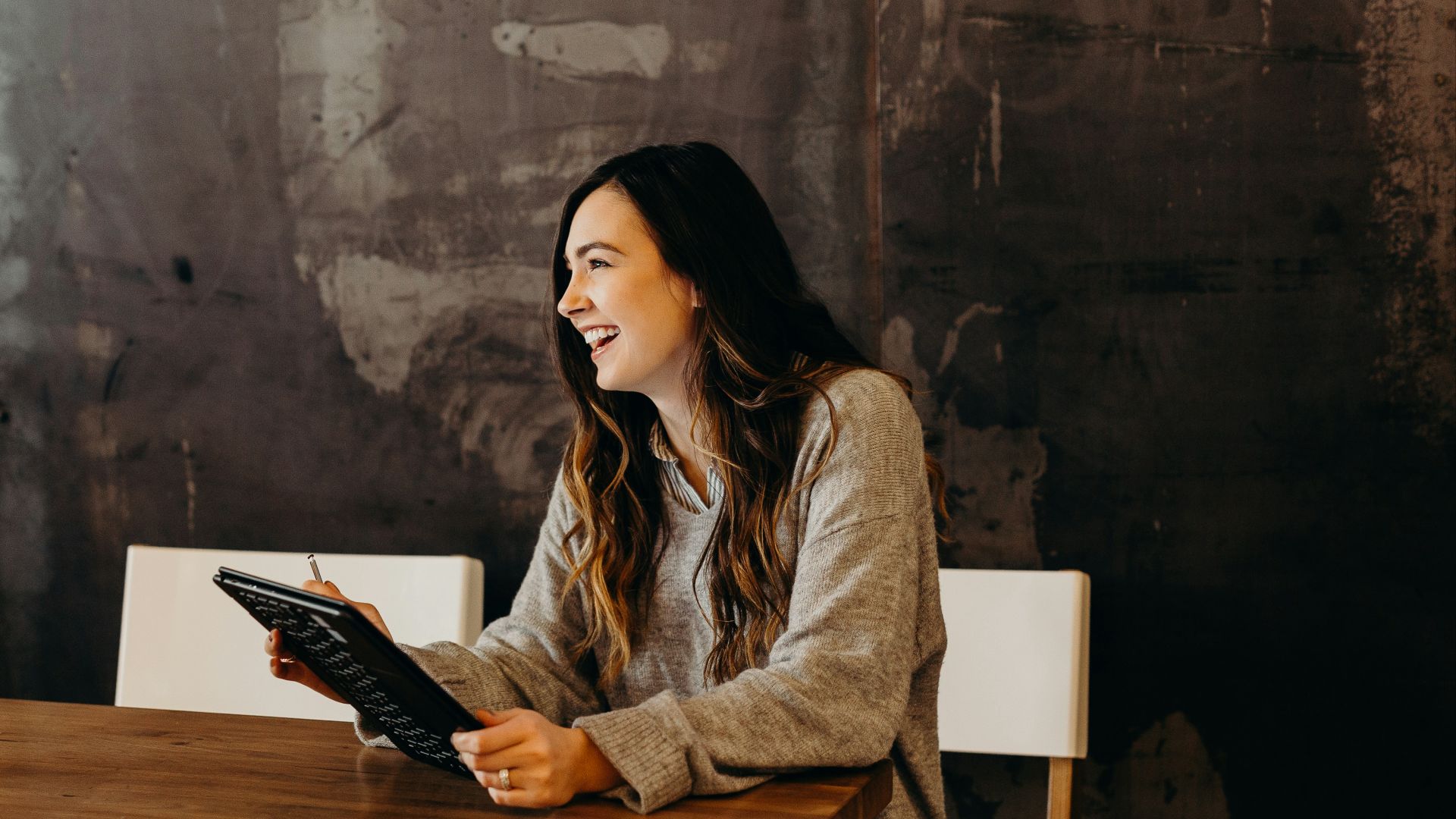 10 things you should figure out before turning 30 & 10 things that can wait