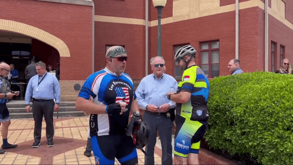 Police Unity Tour riders stop in New Bern on journey to Washington, DC