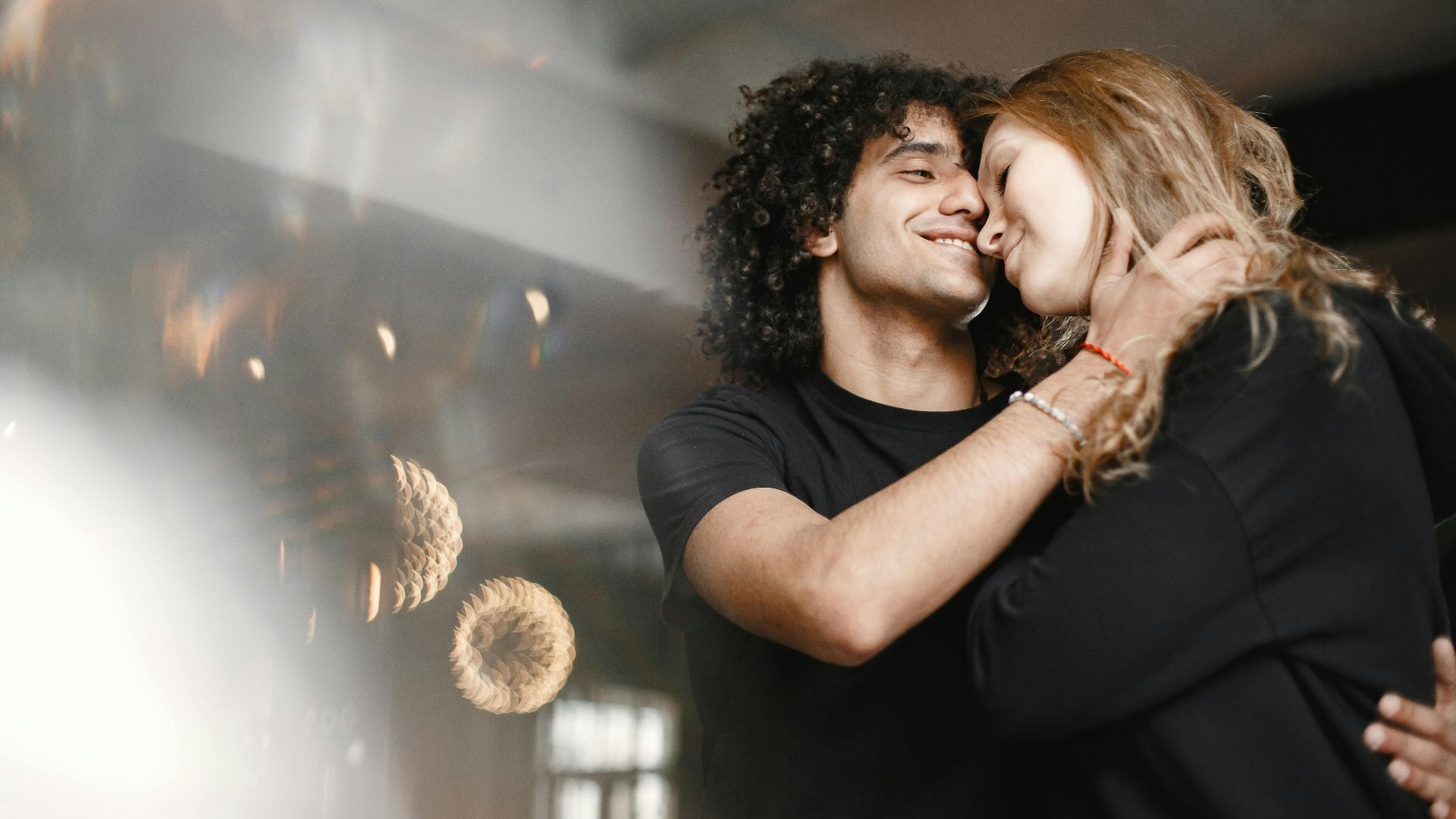 10 things people mistake for chemistry & 10 things that actually build it