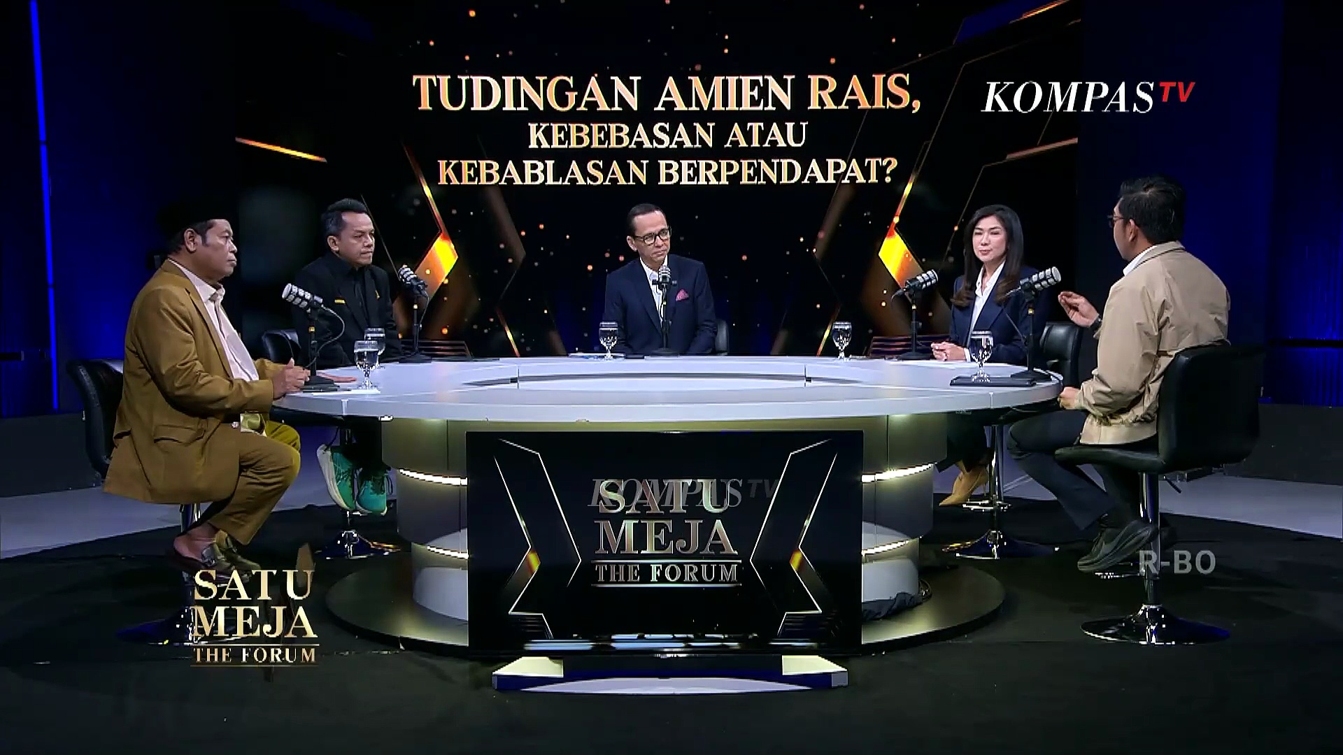 [Full] Polemik tudingan Amien Rais kepada Seskab Teddy, ini respons ...