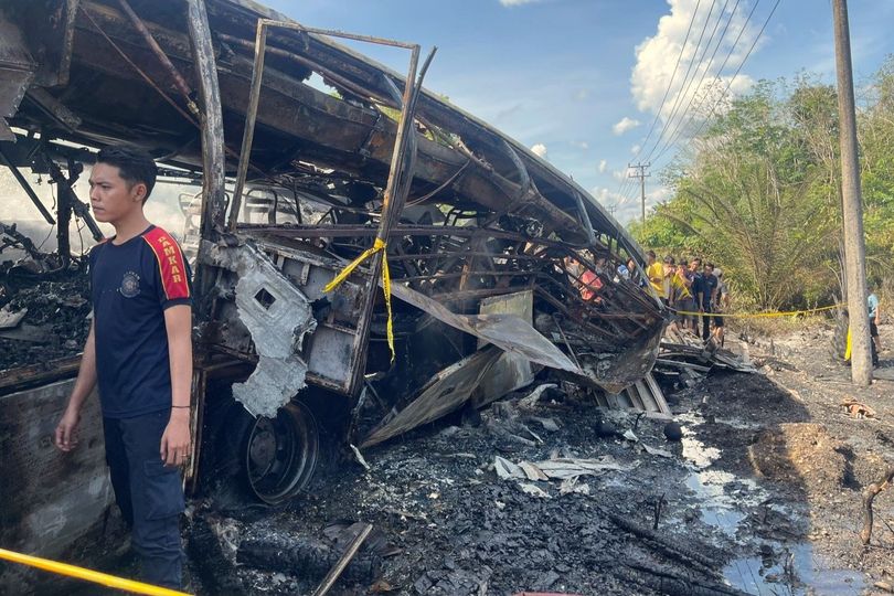 Indonesia bus crash: 16 dead after oil tanker fire engulfs bus on ...