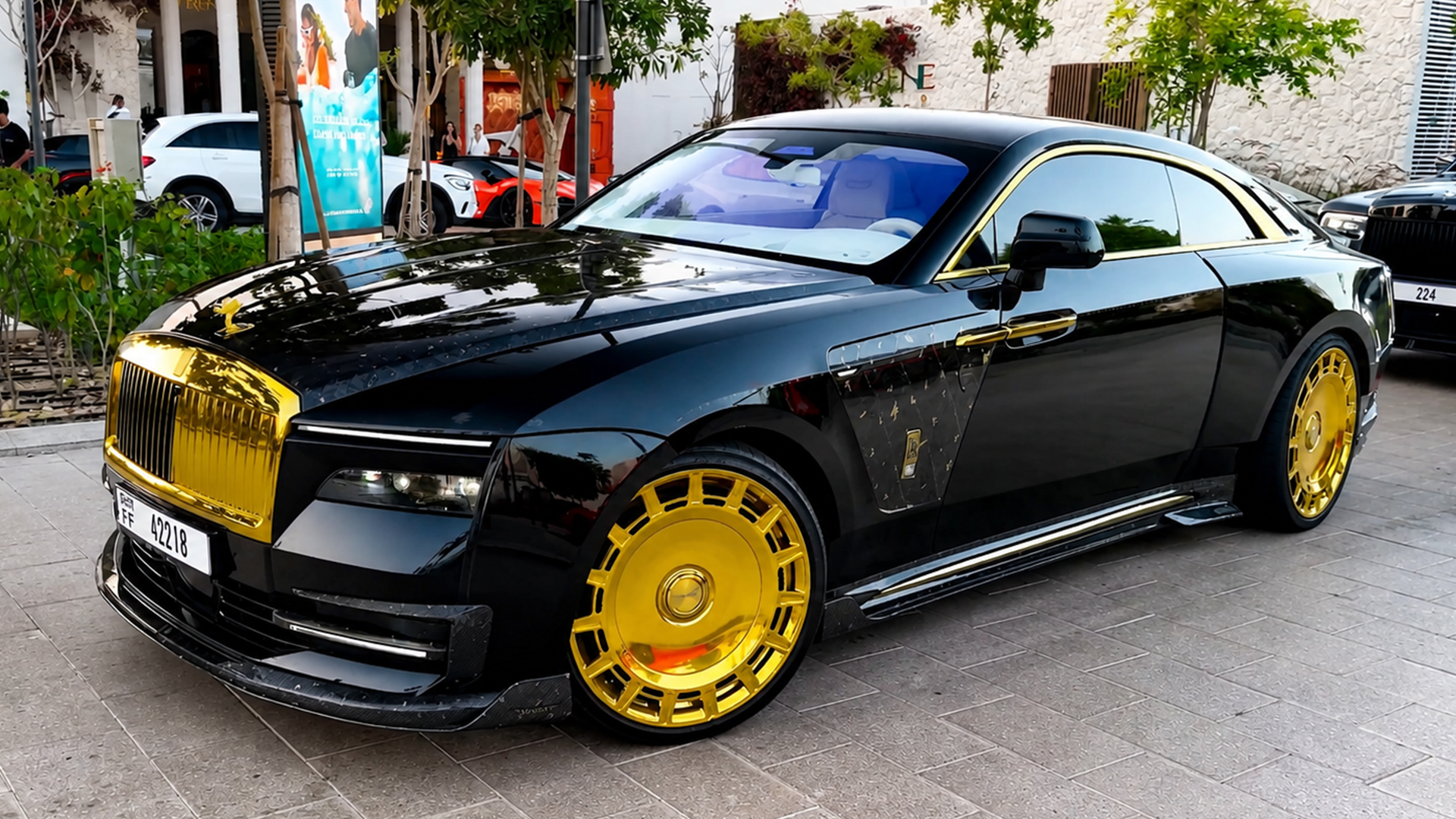 Dubai met een Rolls-Royce Spectre van een miljonair