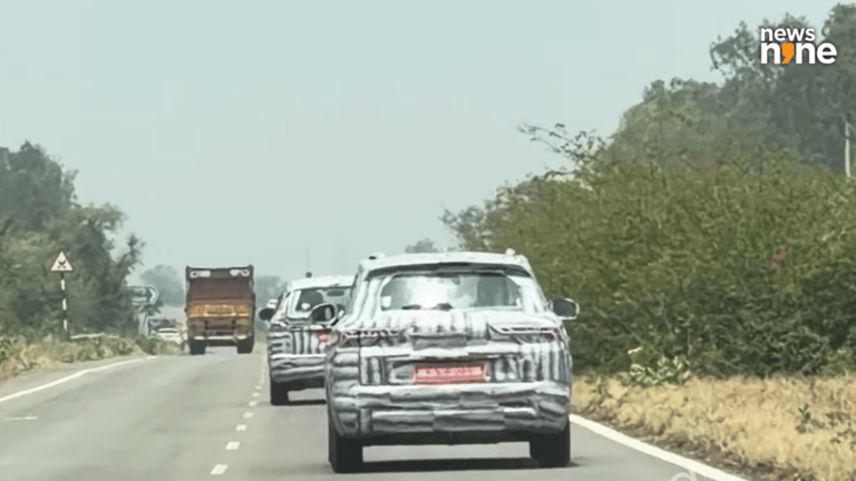 Maruti spotted testing Brezza facelift along with unknown MPV