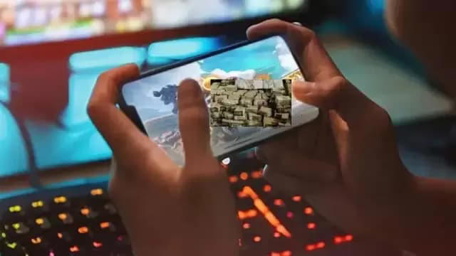 ऑनलाइन गेम और कर्ज में फंसे किशोर ने जान दी, मौत से पहले बनाया वीडियो ...