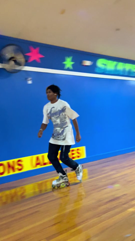 How to improve rollerblading style tricks and gear