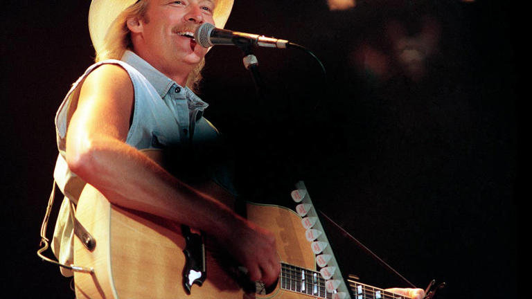 Alan Jackson's 'Chattahoochee' named the 'song with the most iconic ...