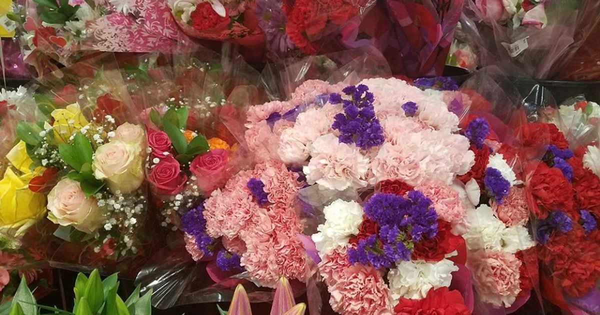 Mother's Day deals 2026: Flowers, restaurant, retail and gift card ...