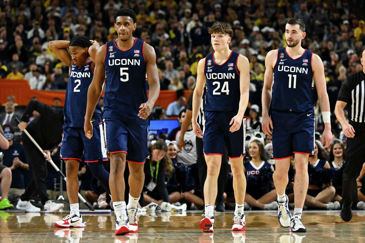 Report: UConn men's basketball roster will cost at least $10 million ...
