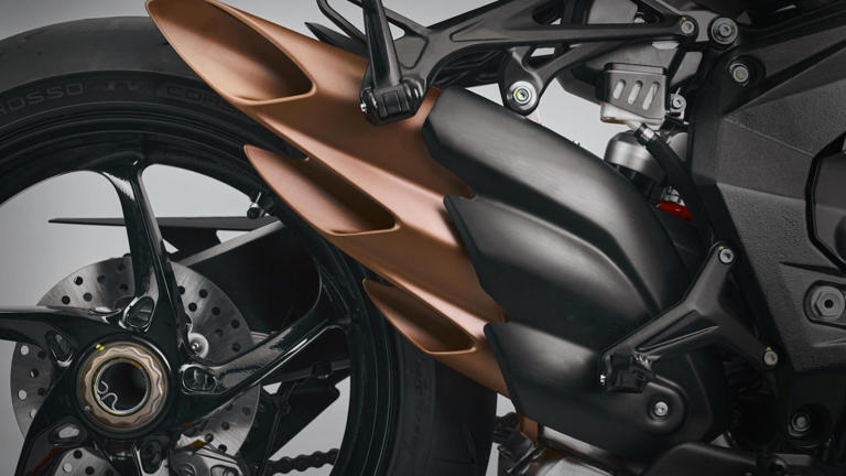 The performance bike that balances lightweight agility, power, and control