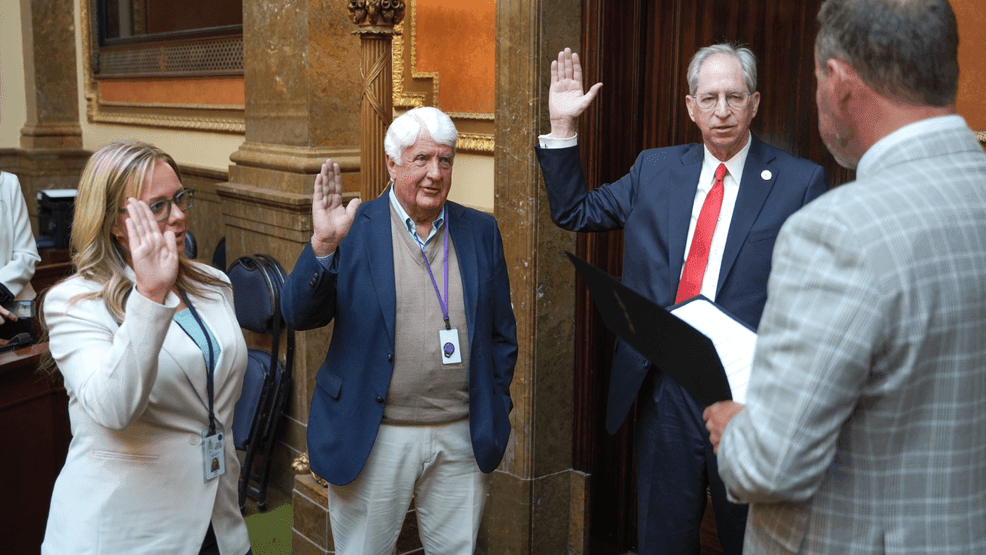 Former congressman Rob Bishop sworn into Utah House again
