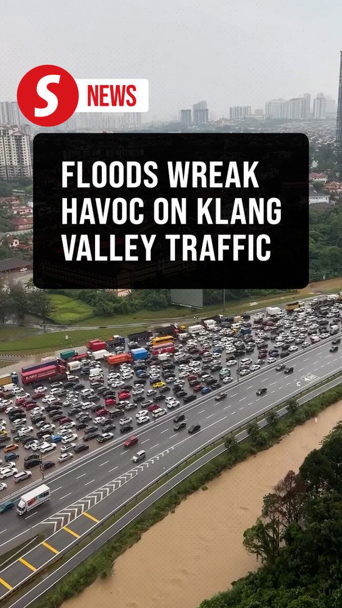 Heavy rain causes flash floods in parts of Petaling Jaya and Kuala Lumpur