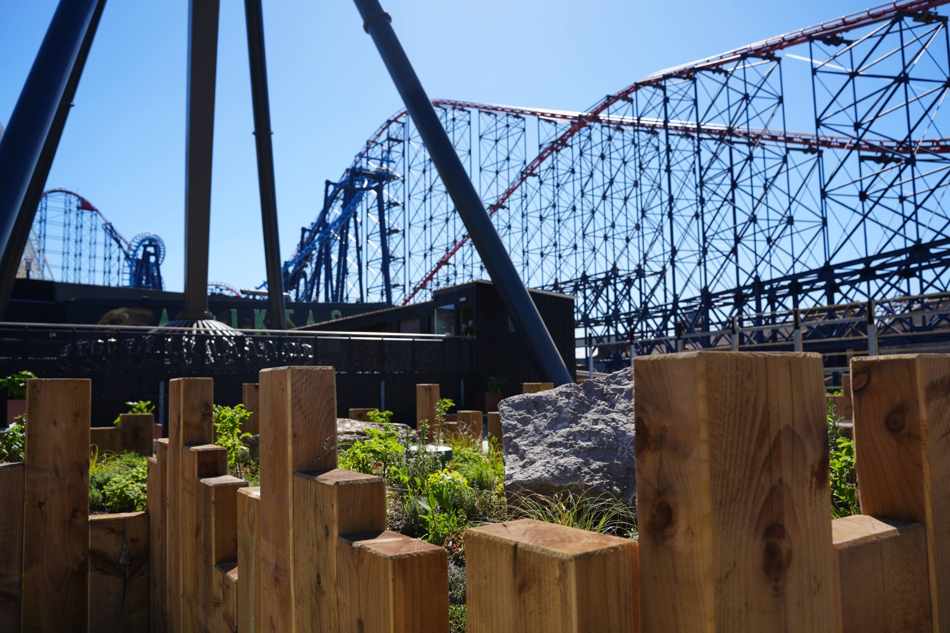 Blackpool Pleasure Beach set to open record-breaking Avitkas gyro swing ...