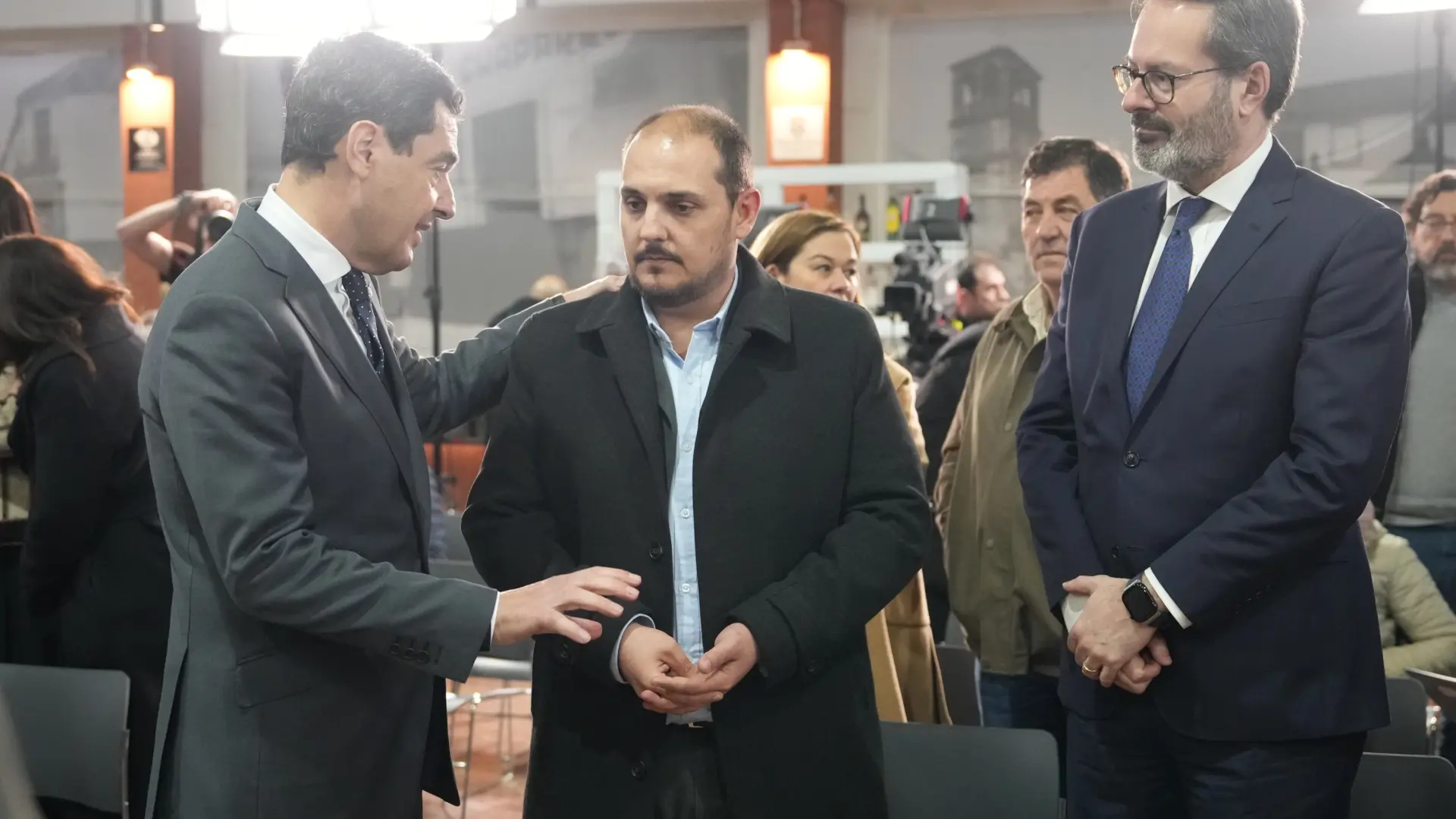 El accidente de Adamuz tensa la recta final de la campaña en Andalucía ...