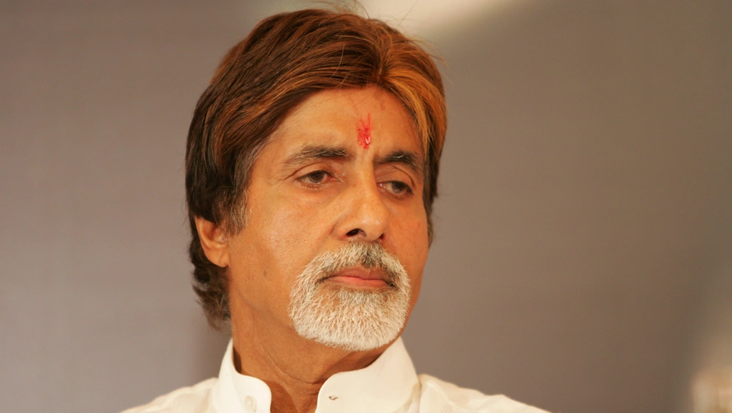 Amitabh Bachchan reveals late-night music ritual amid sleeplessness