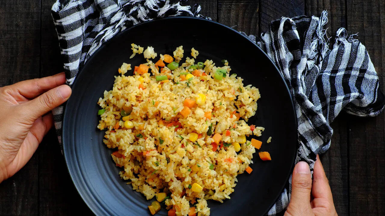 How to make sweet potato fried rice for a light summer dinner at home
