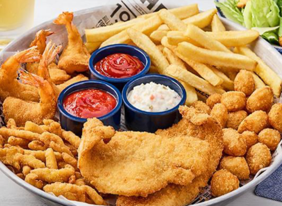 5 chains with the best fried clam strips, according to chefs