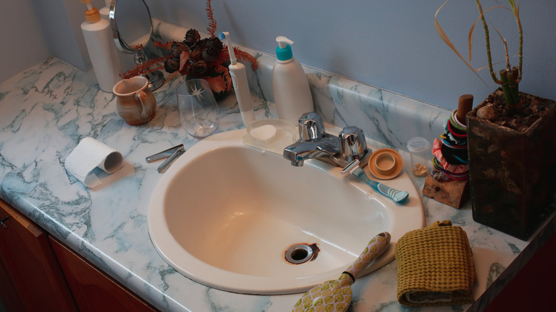 The Dollar Tree paper towel holder hack that will keep your counters clear