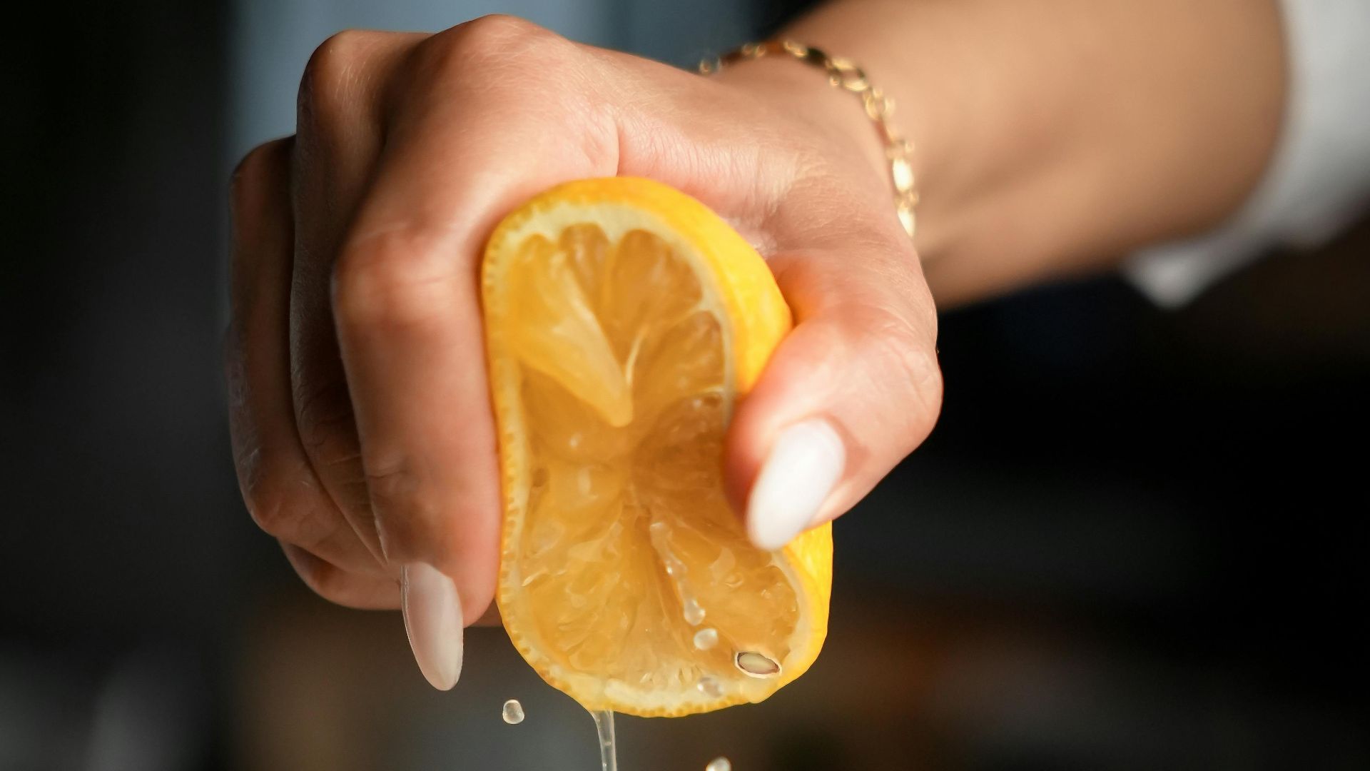 10 ingredients that ruin a recipe & 10 that rescue it every time