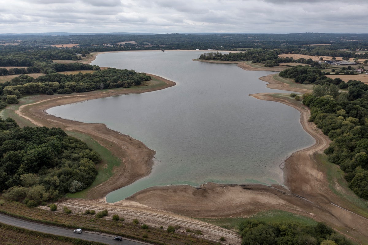 Risk of drought in UK grows after unusually dry start to spring