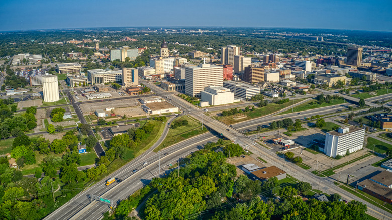 This popular Midwest highway is temporarily closing in 2026, leaving ...